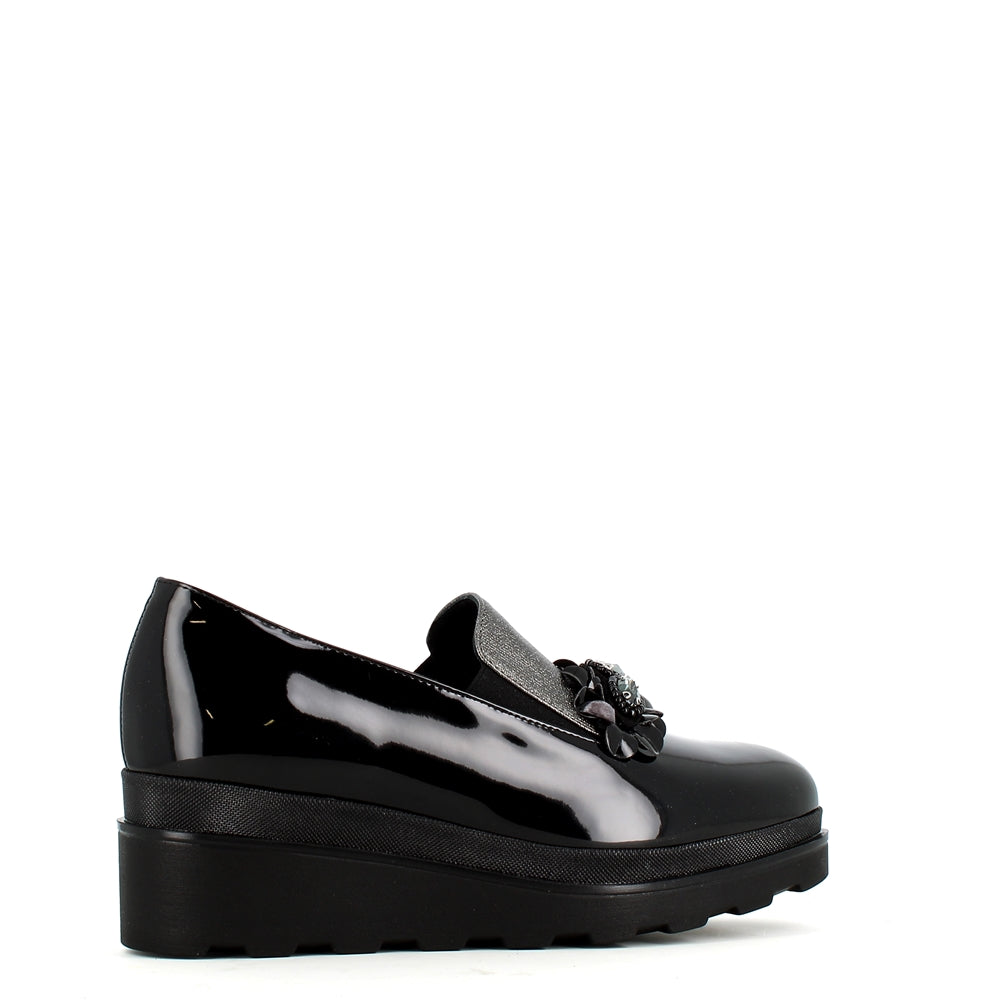 Comart Wedge Loafer with Trim Patent Black – Cinders Shoe Heaven